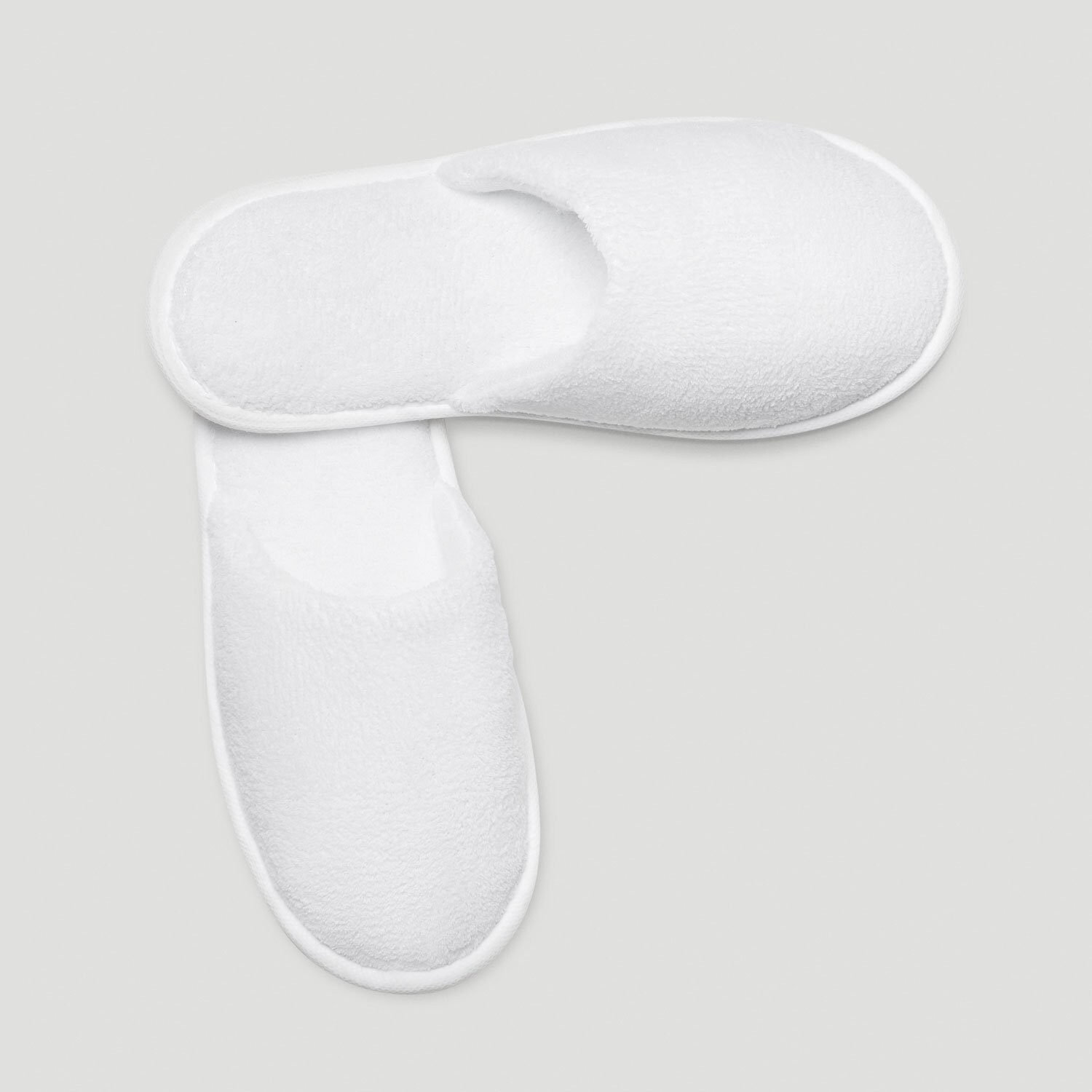 6 Pieces Pack White Closed Toe Adult Fleece Warm Slippers Luxury Salon ...