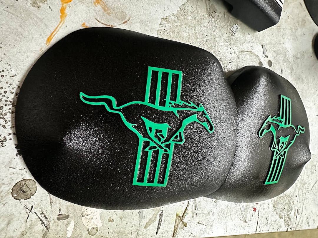 2015-2023 Mustang Strut Tower Covers pony Tri Bar - Etsy