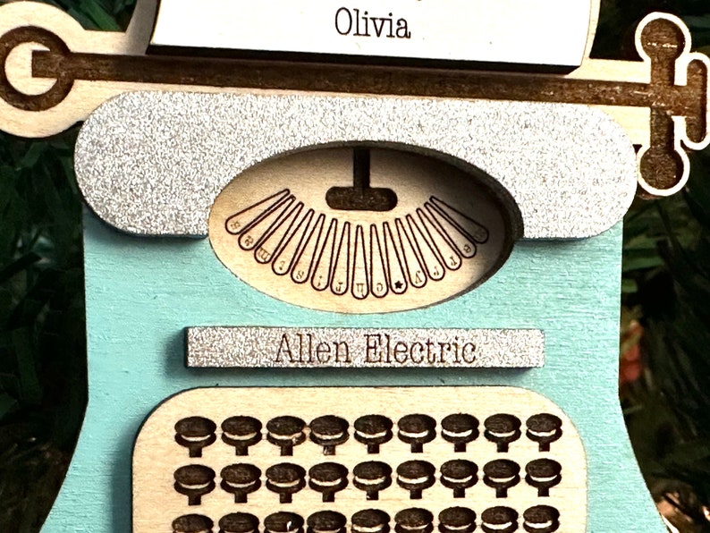 Laser Cut Digital File / Retro Typewriter Family Christmas Ornament SVG ...