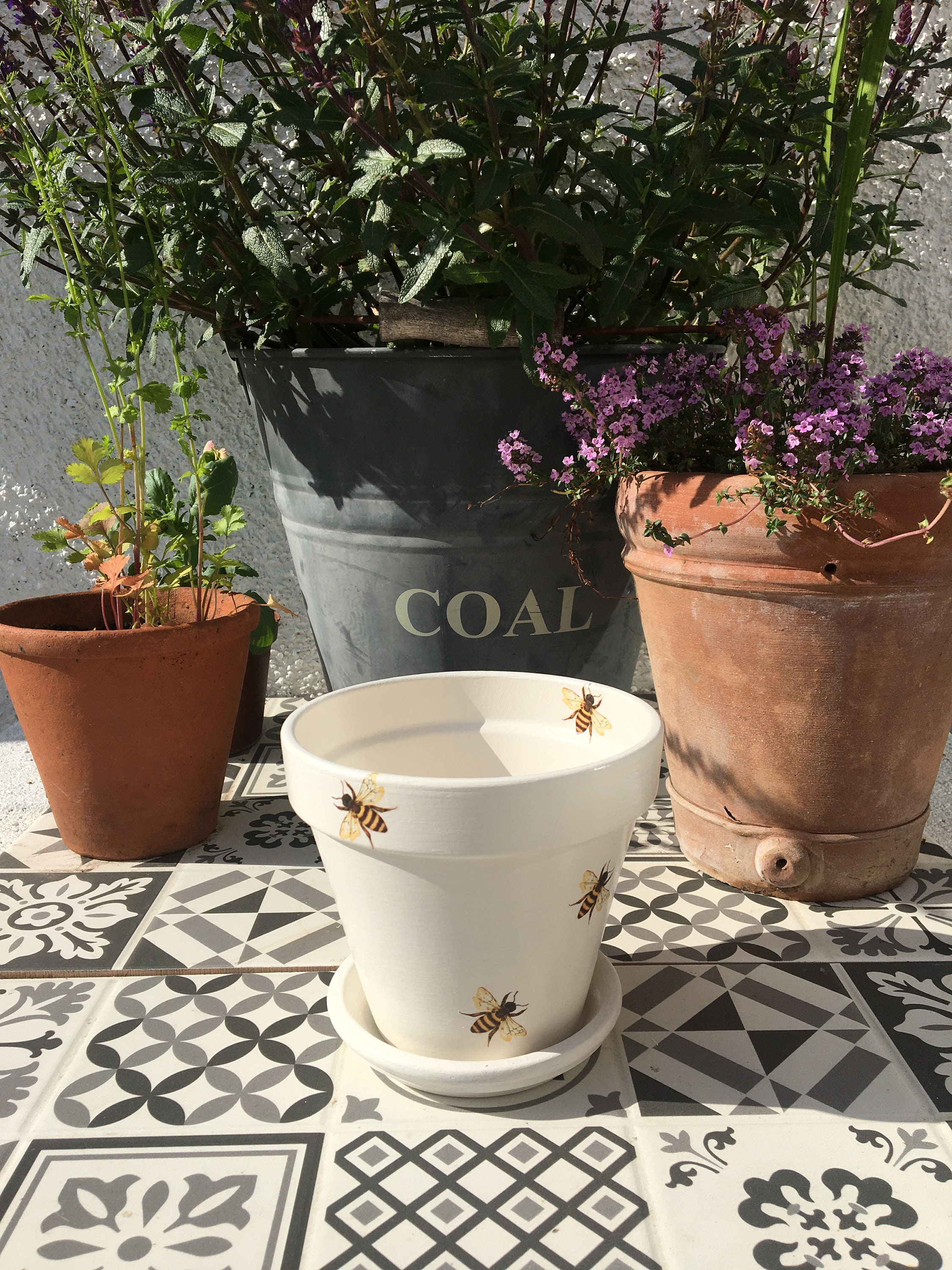 Bee Decoupaged Plant Pot Indoor Planter Gift for the Home - Etsy UK