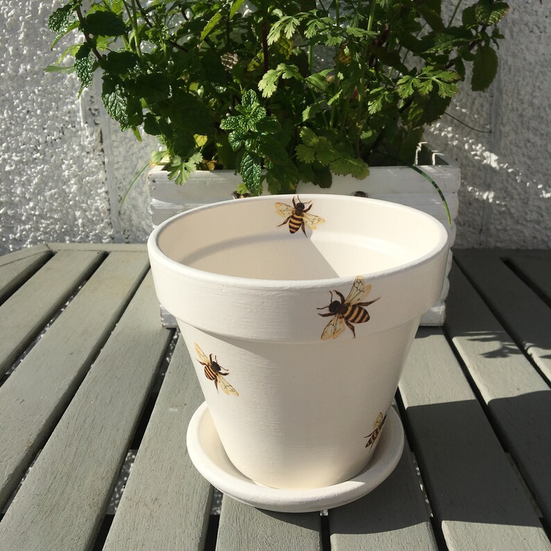 Bee Decoupaged Plant Pot Indoor Planter Gift for the Home - Etsy UK
