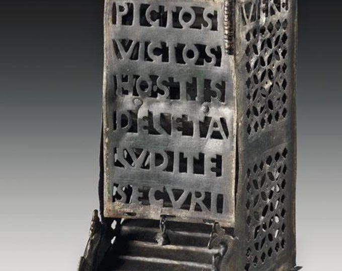 Ancient Roman Dice Tower Replica - Etsy