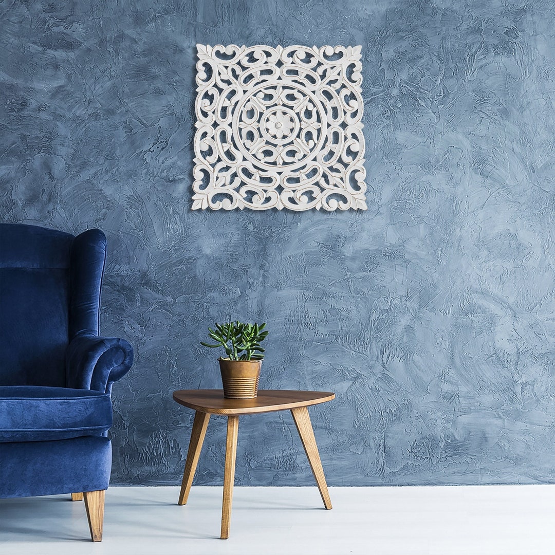 24" Distressed White Wall Medallion, Wooden Wall Hanging, Home Decor ...