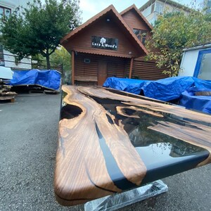 Exquisite Epoxy Creations: Handcrafted Custom Tables for Your Unique ...