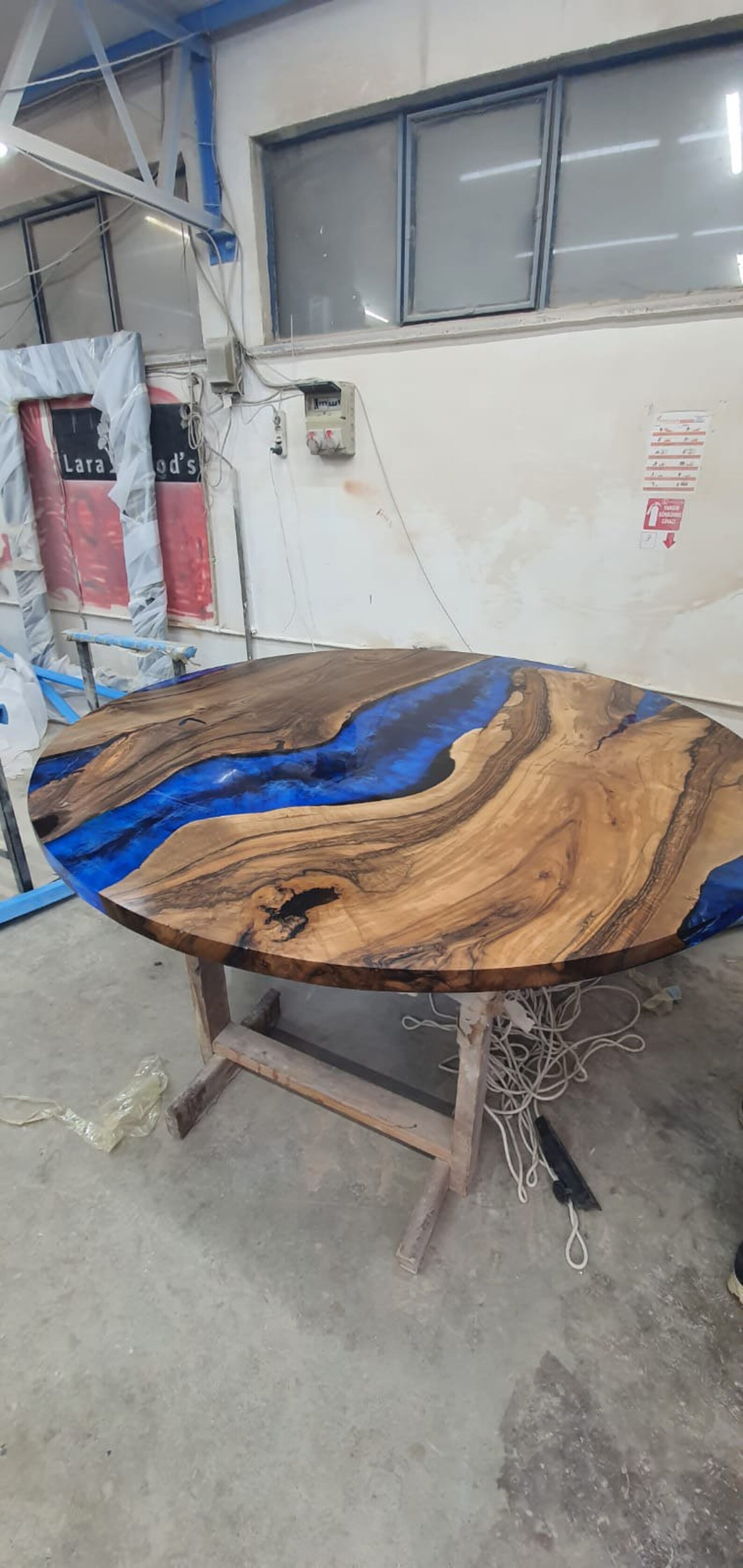 Round Dining Table Epoxy Blue Resin Table Custom 72 - Etsy