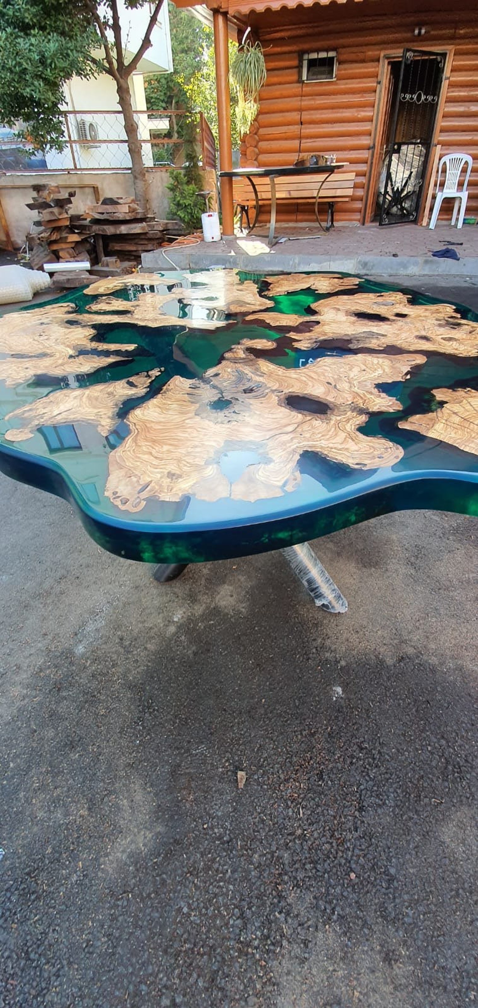Epoxy Dining Table, Epoxy Resin Table, Custom 54” Diameter Round Olive ...