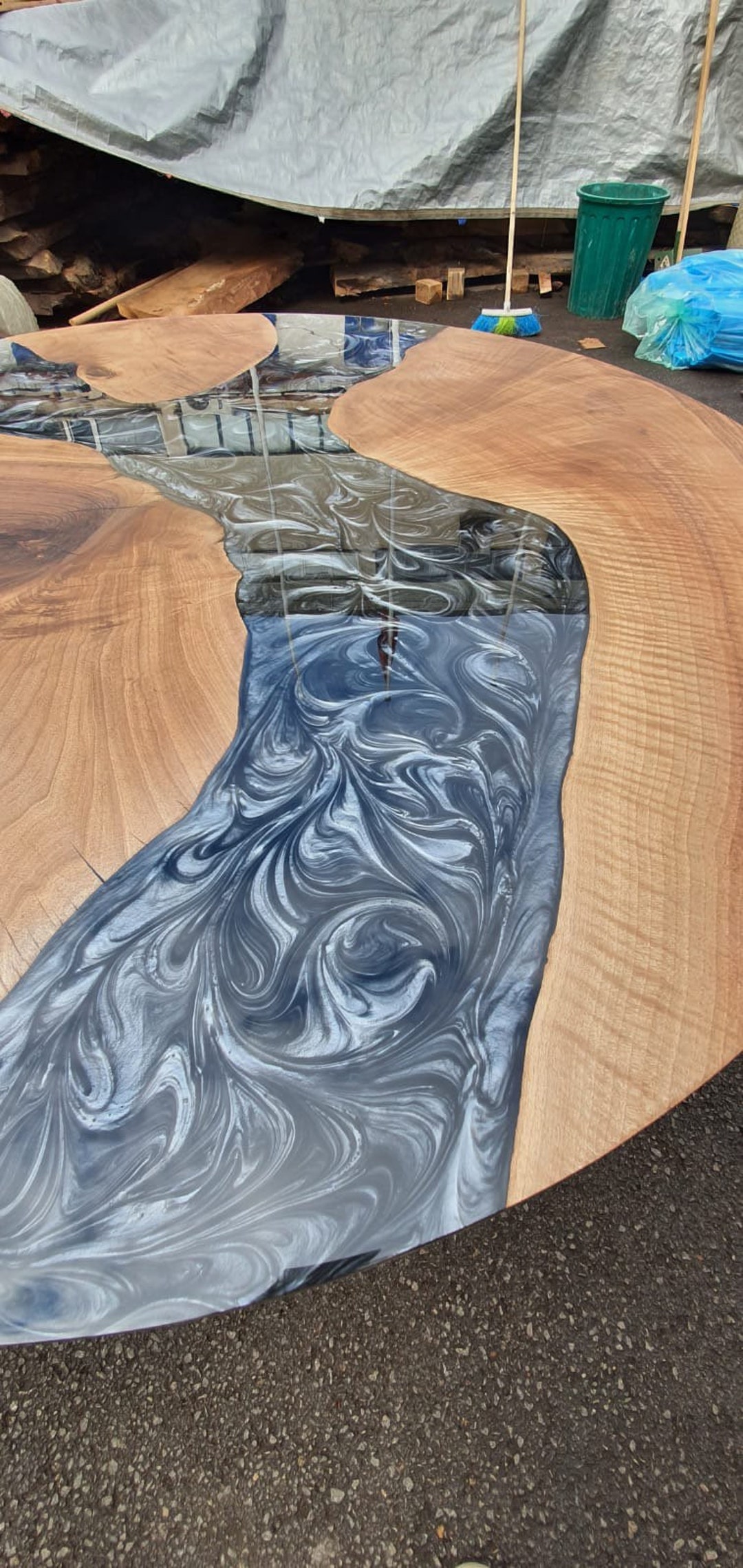 Walnut Dining Table, Epoxy Resin Table, Custom 45” Diameter Round ...