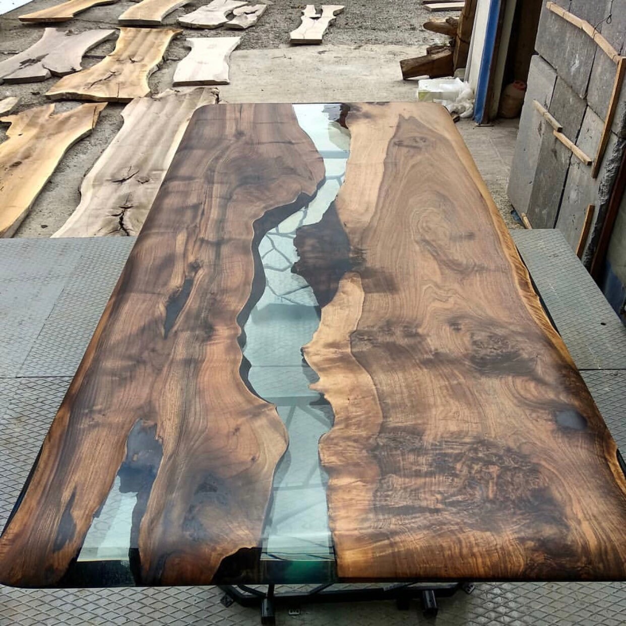 Custom Epoxy Resin River Table, Solid Walnut Wood Dining Table ...