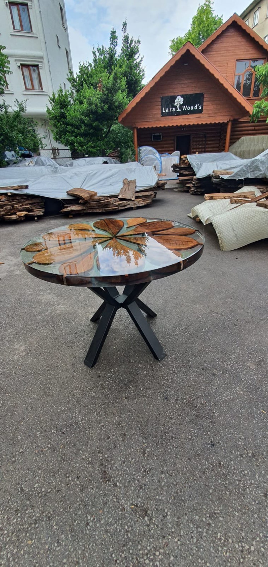 Live Edge Table, Custom 48” Diameter Round Table, Walnut Wood Table ...