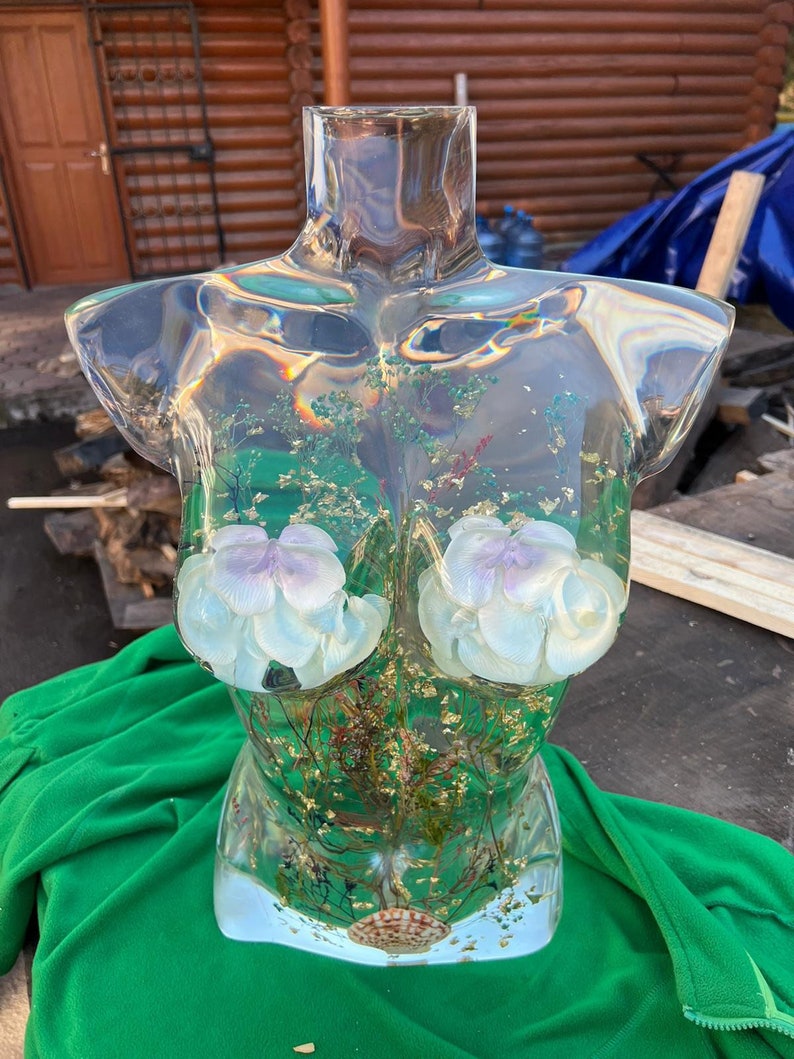 Epoxy Sculpture, Sculpture Art, Female Sculpture, Body Sculpture ...