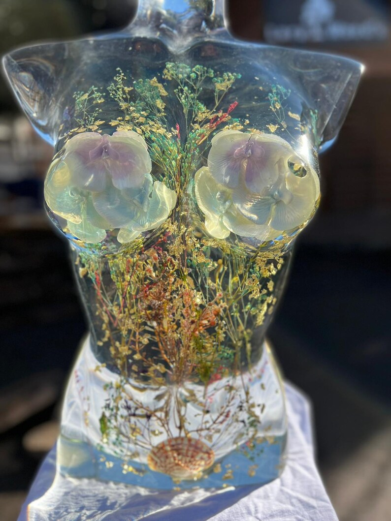 Epoxy Sculpture, Sculpture Art, Female Sculpture, Body Sculpture ...
