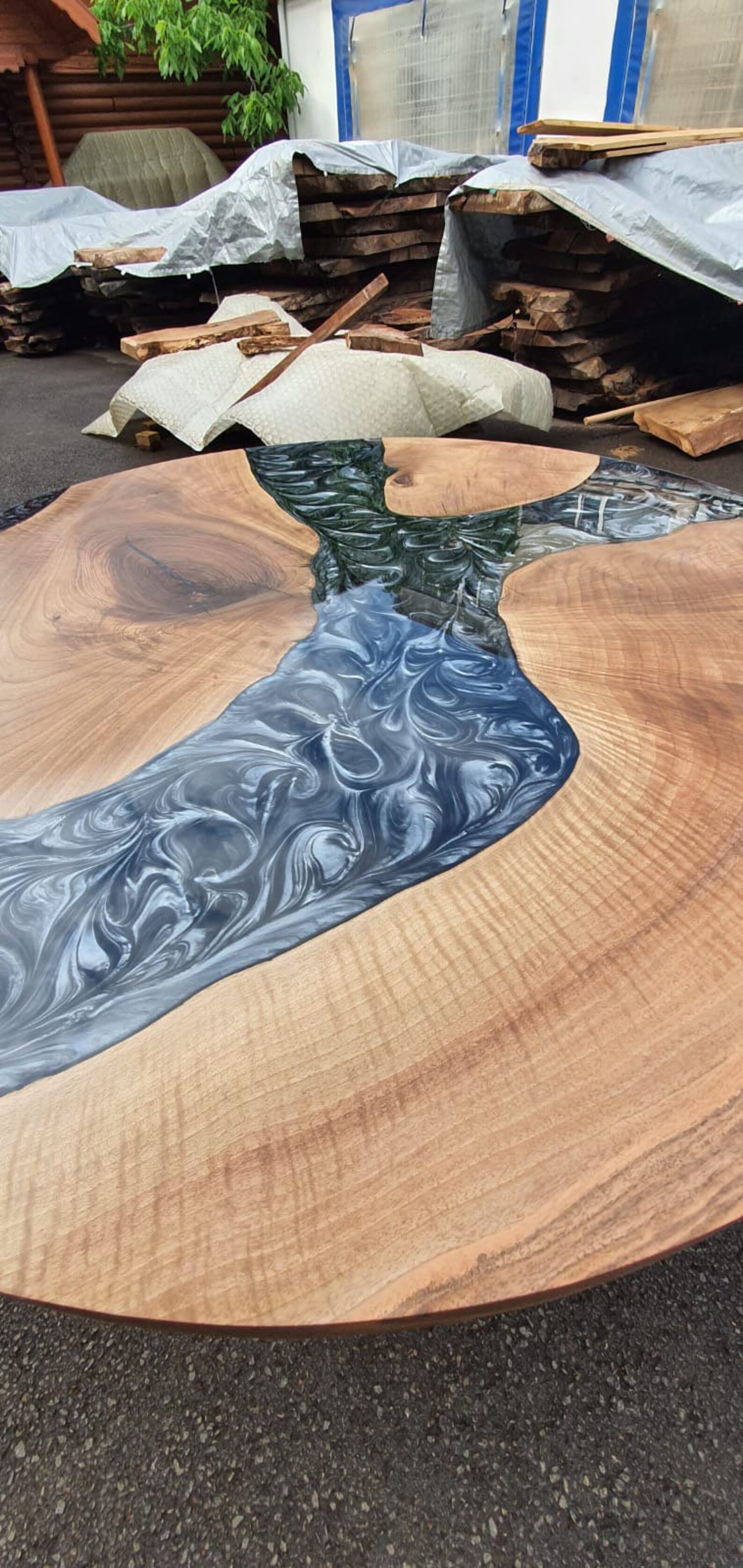 Walnut Dining Table Epoxy Resin Table Custom 45 Diameter | Etsy