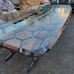 Honeycomb Epoxy Resin River Table, Custom 115 X 60 Clear Resin Walnut ...