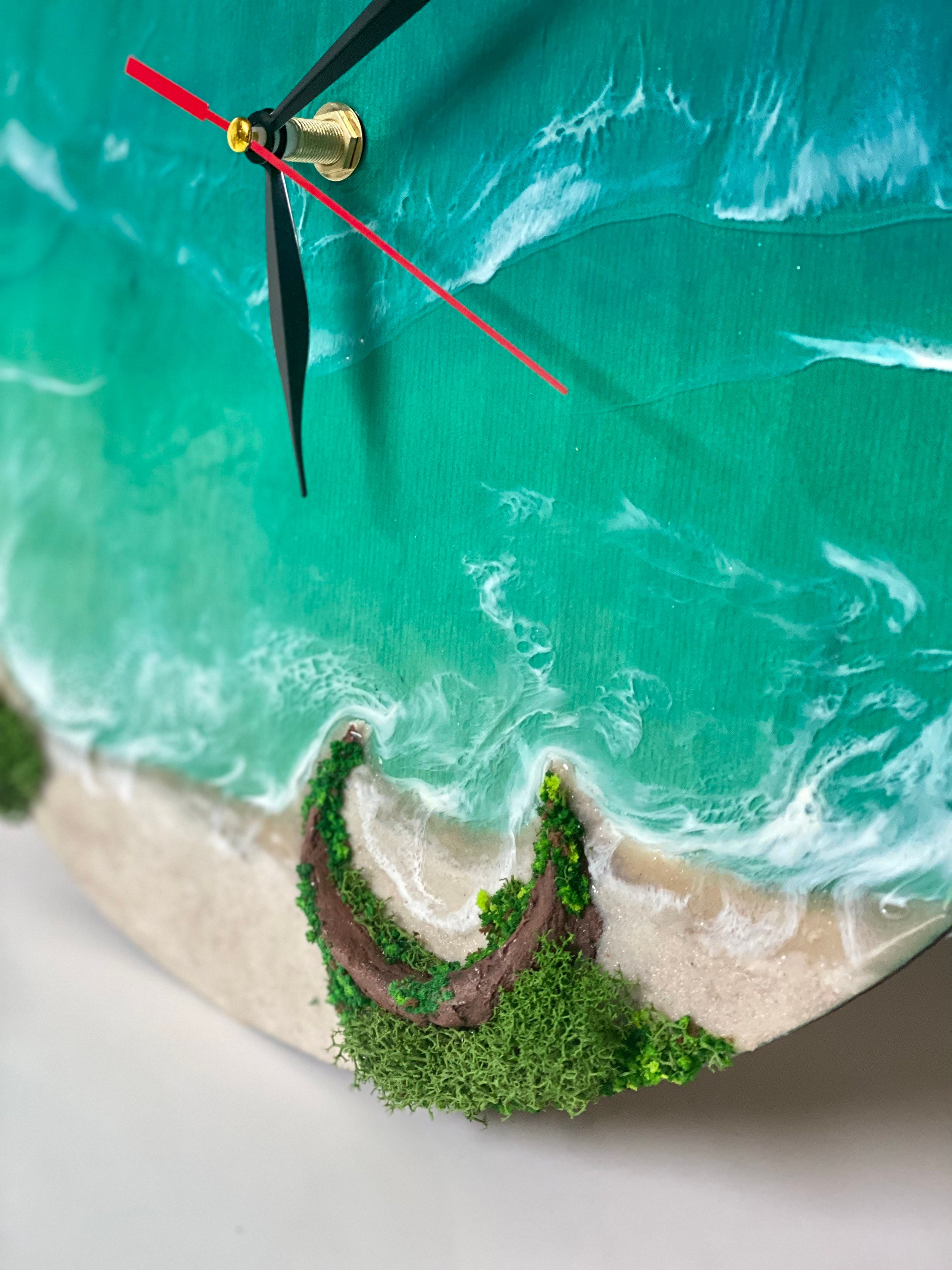 Beach Wall Clock, Resin Ocean Clock Moss Wall Art, Epoxy Clock Coastal ...