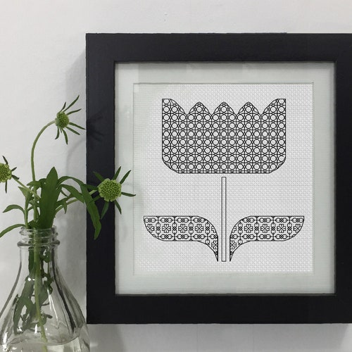 Folk Flower Blackwork Pattern PDF Blackwork Embroidery Chart - Etsy