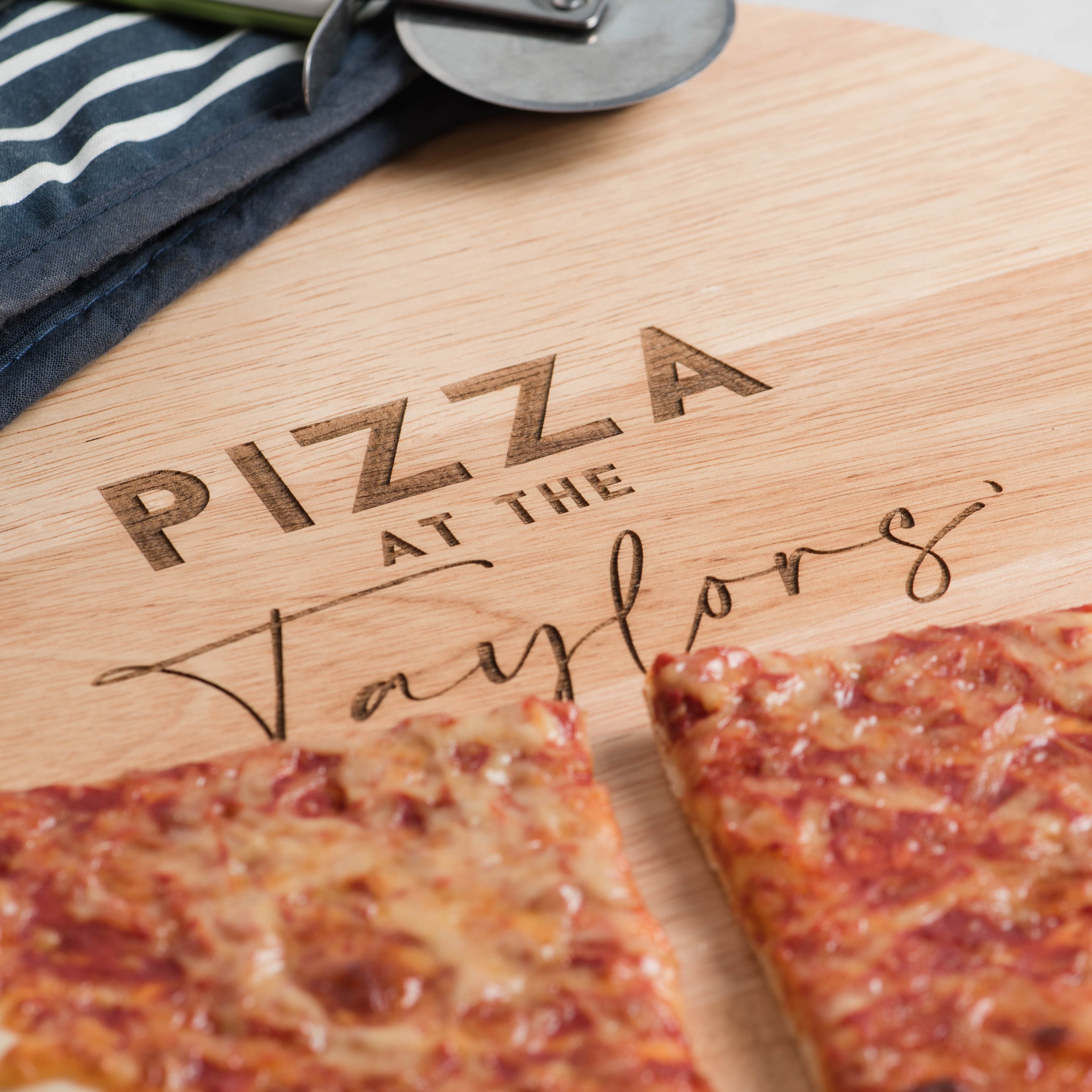 Personalised Pizza Board | Pizza Serving Board | Large Custom Pizza ...