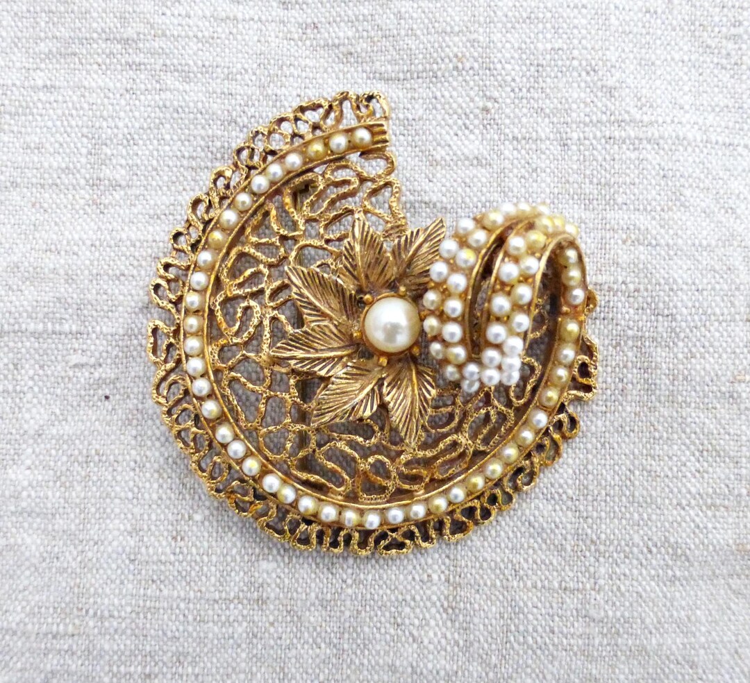 Vintage Florenza Brooch | Filigree Flower Brooch | Faux Pearl Pin | - Etsy