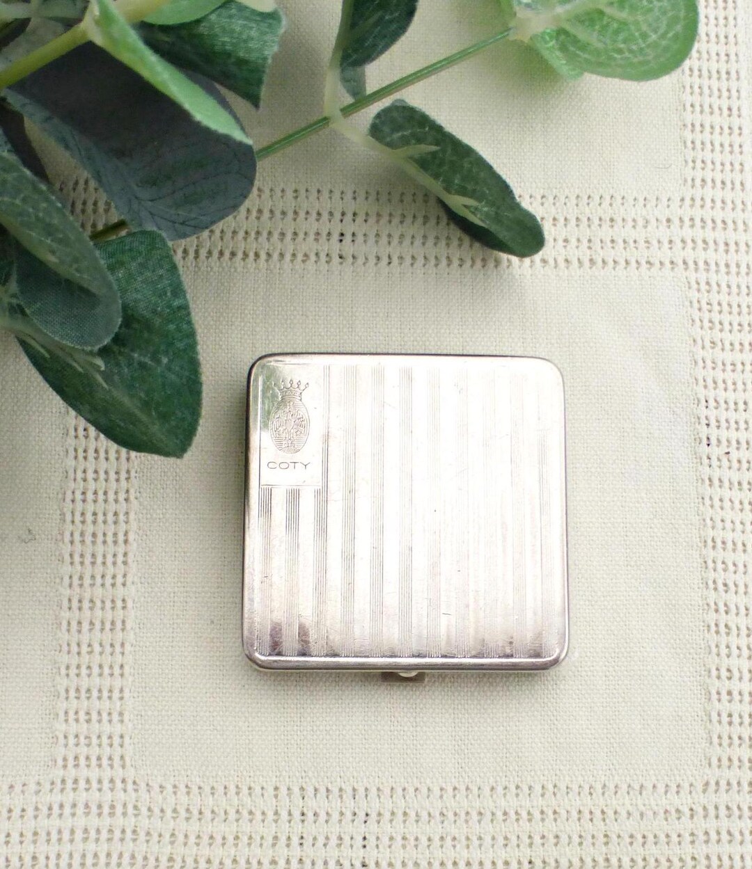 Vintage Coty Silver Mini Powder Compact Art Deco Coty England Compact ...