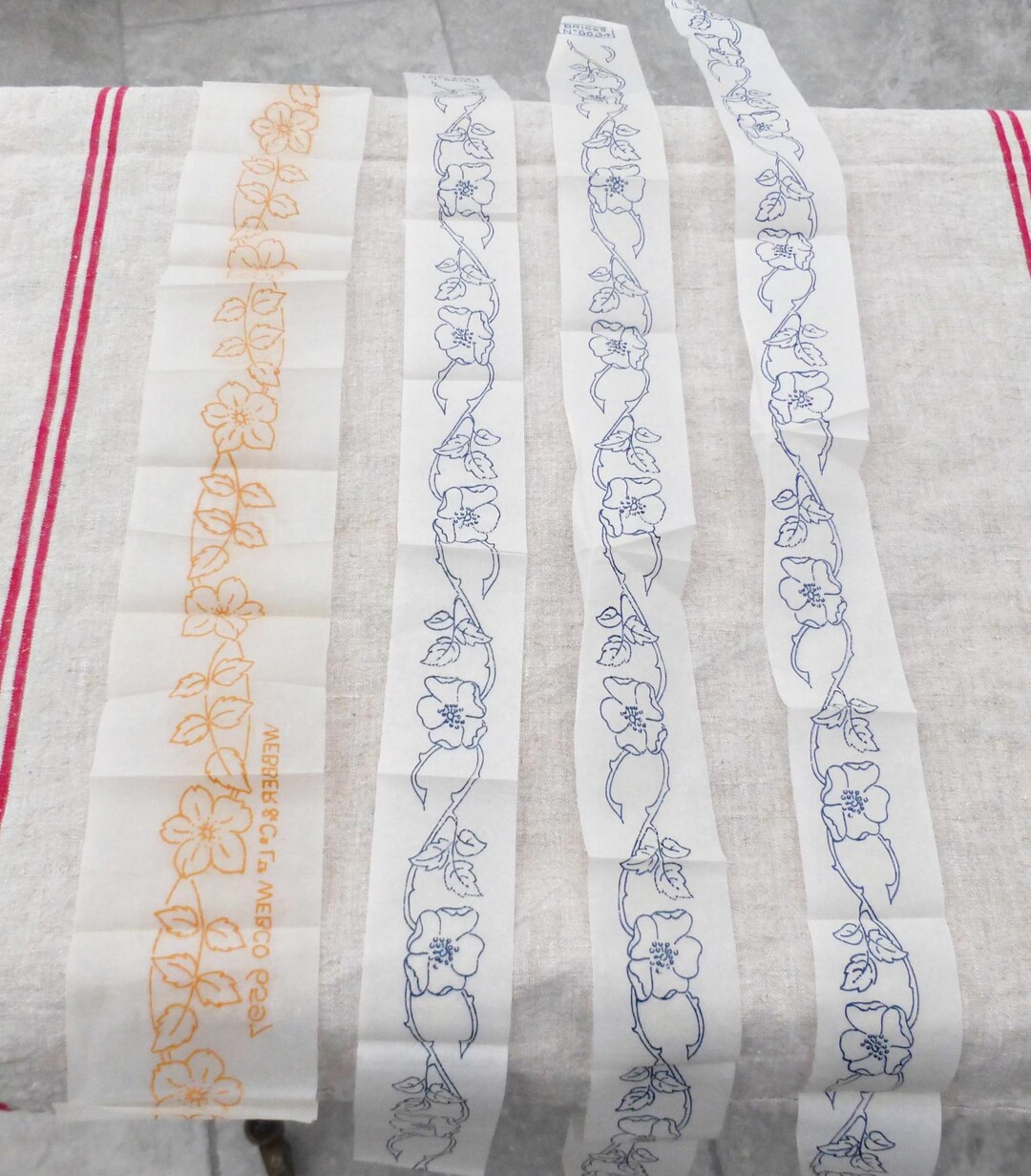 Bundle of Vintage Embroidery Transfers | Floral Border Iron on ...