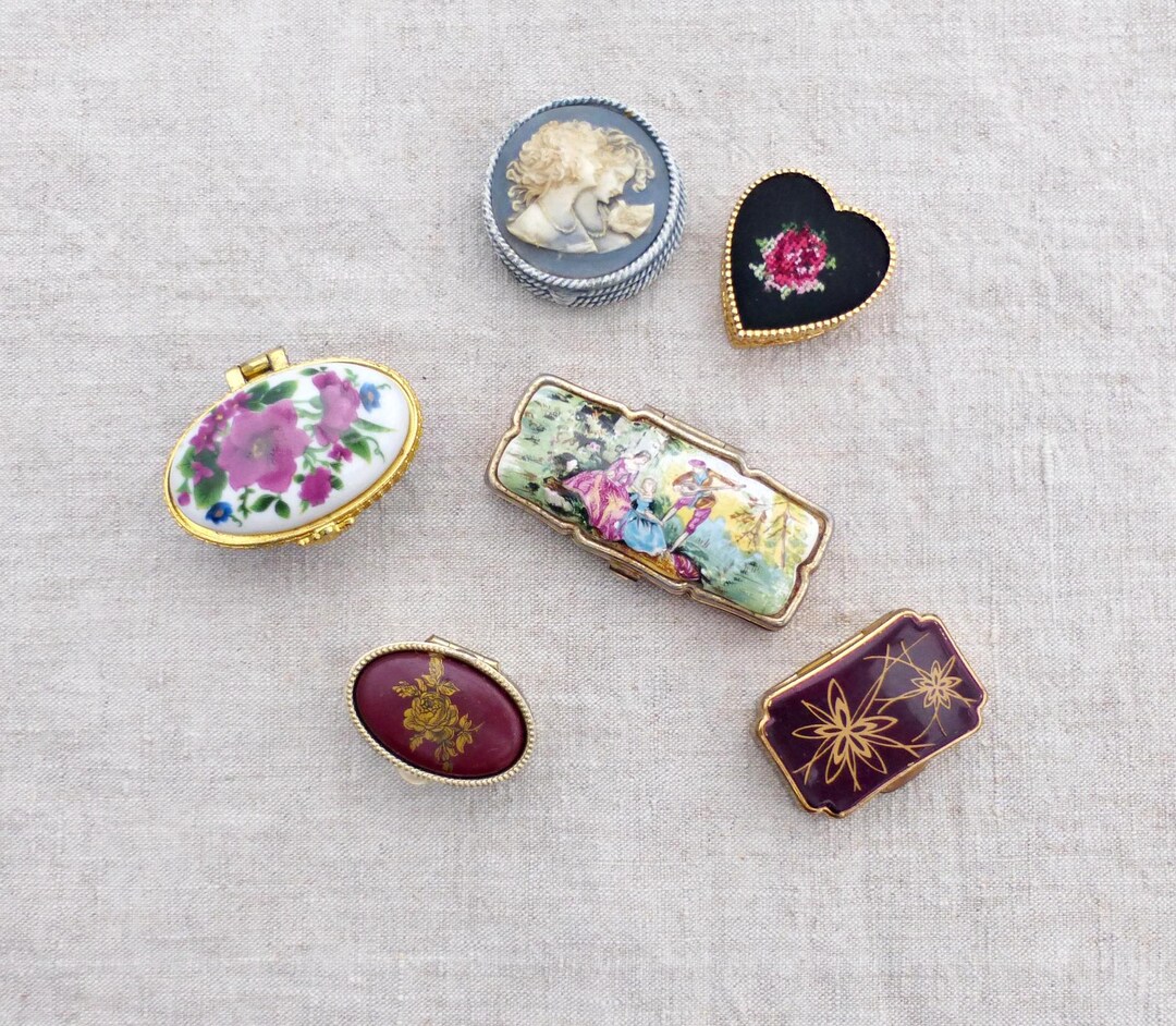 Vintage Pill Boxes Petit Point Floral Tablet Boxes Enamel Pill Boxes ...