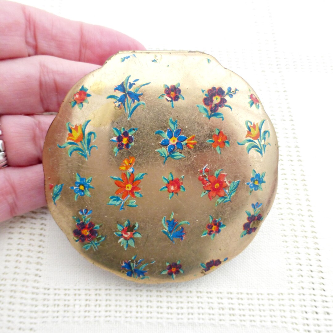Vintage Iris Powder Compact | 1950s Flower Compact | Ladies Vanity ...