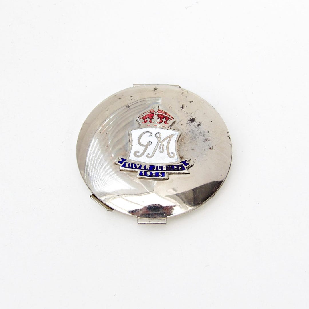 Vintage 1935 Silver Jubilee Powder Compact | King George V & Queen Mary ...