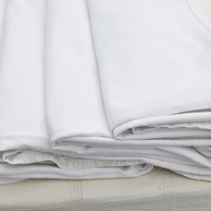 Vintage Bed Linens - Etsy