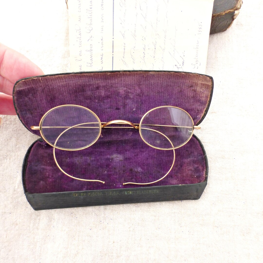 Victorian Oval Spectacles Gold Rimmed Glasses Framed Eyeware and Case ...