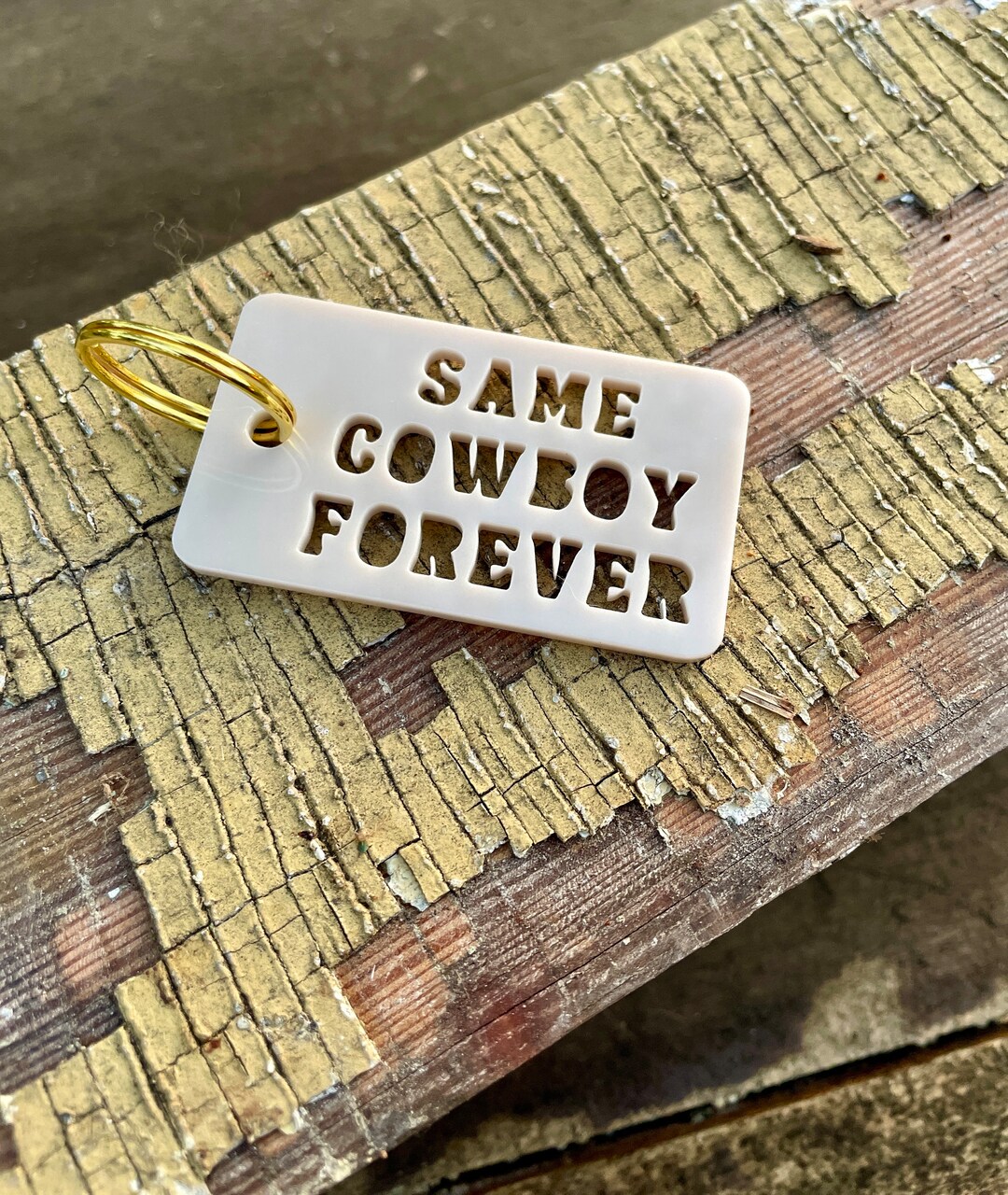 Same Cowboy Forever Ranch Western Style Acrylic Key Chains Cactus Boots ...