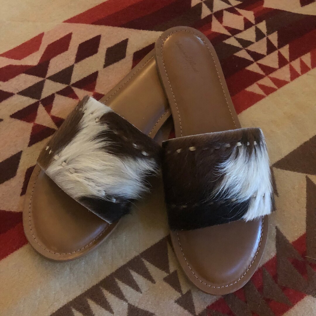 Our “taos” Cowhide Ranch Slide With Buckstitch Cowgirl Cowboy Rodeo ...