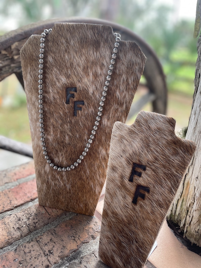 Cowhide Necklace Display: Ranch Style Jewelry Stand (8.5" X 4") - Etsy