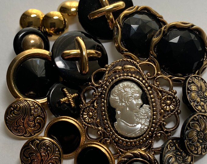 Pretty Group Black Gold Buttons, Black Gold Metal Look Buttons, Black ...