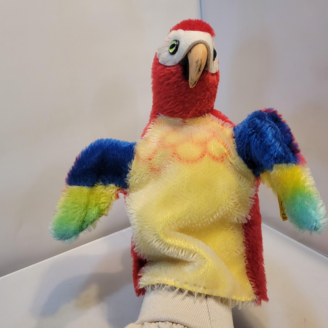 Beautiful Vintage Steiff Red Parrot Hand Puppet 6684/17 Brass Button ...