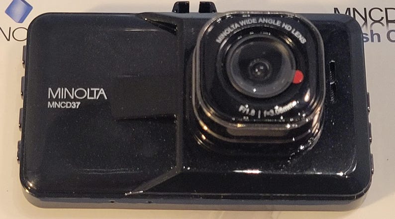 Minolta MNCD37 Dash Cam NIB Comes With: User Manual, Memory Card ...