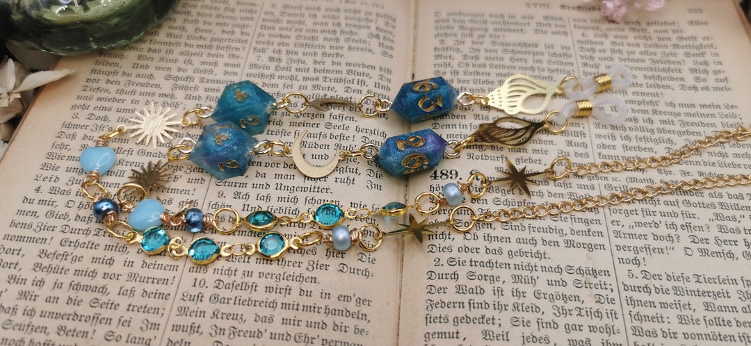 Life in the Forest D6/4 Glasses / Mask Chain Dnd TTRPG - Etsy