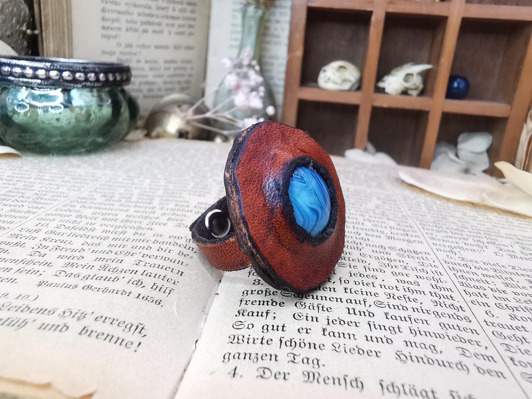 Lorien's Lumina - Leather Ring Dnd TTRPG Witchy LARP - Etsy