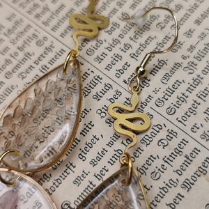 Wildfang Whisper Snake Skin / Floral Earrings Dnd TTRPG Reptiles - Etsy