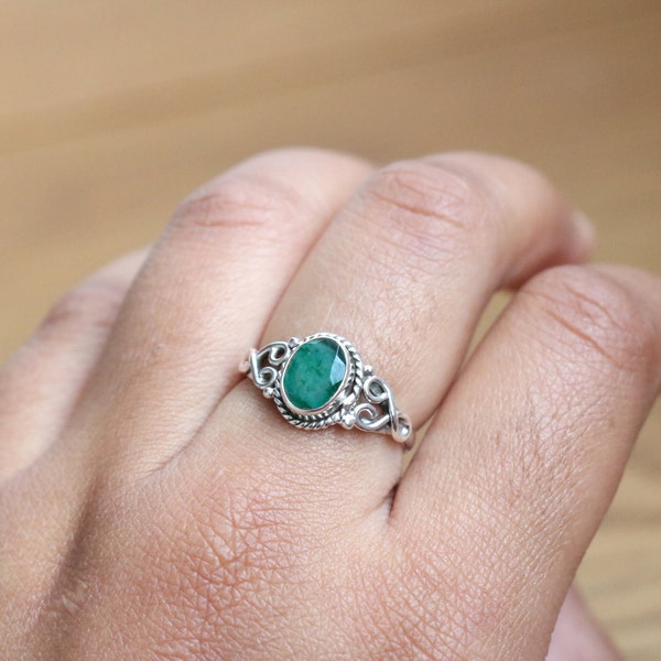 Green Silver Ring - Etsy