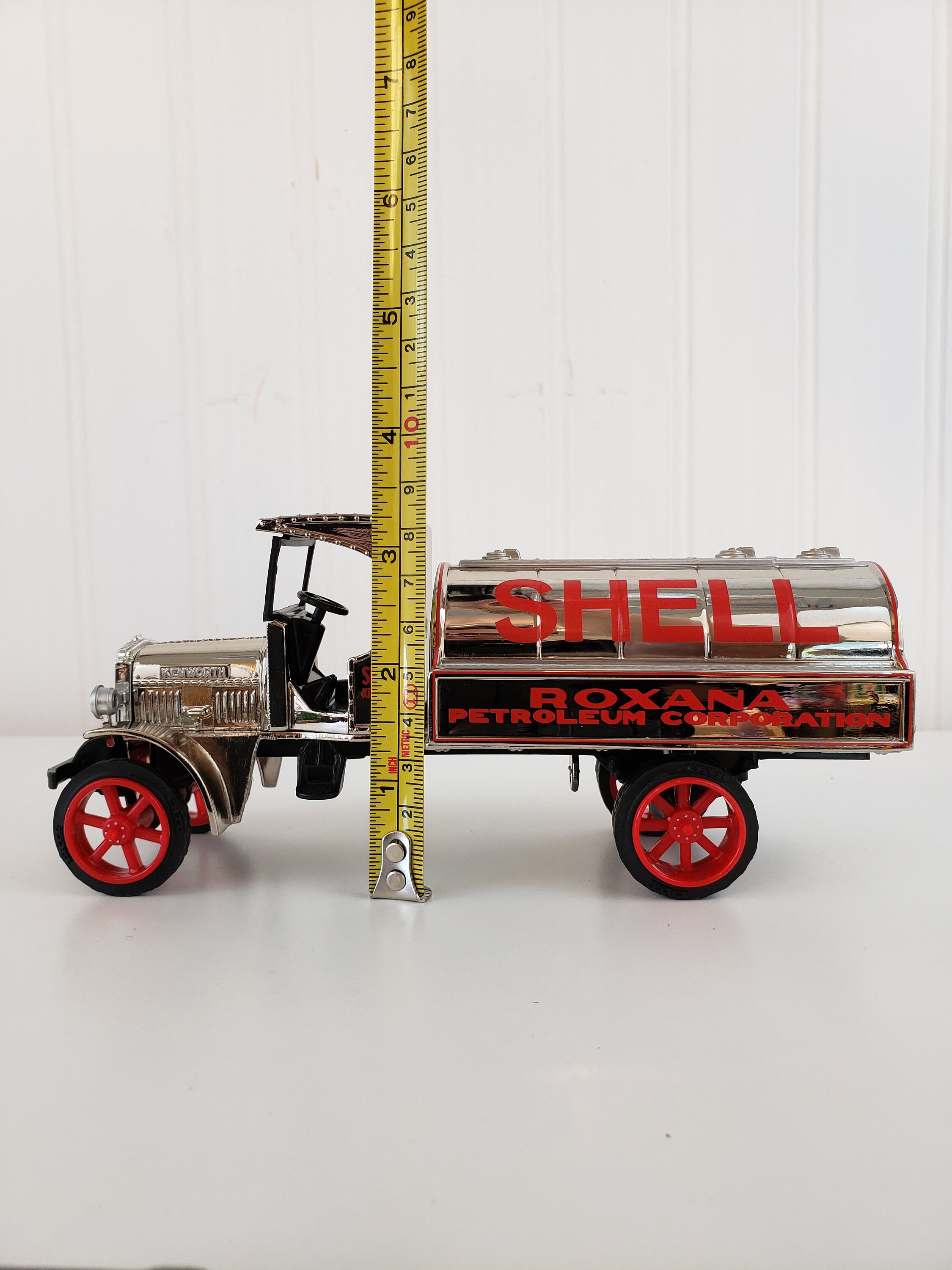 Shell 1925 Kenworth Tanker, Die Cast Metal Replica, Shell Collectibles ...