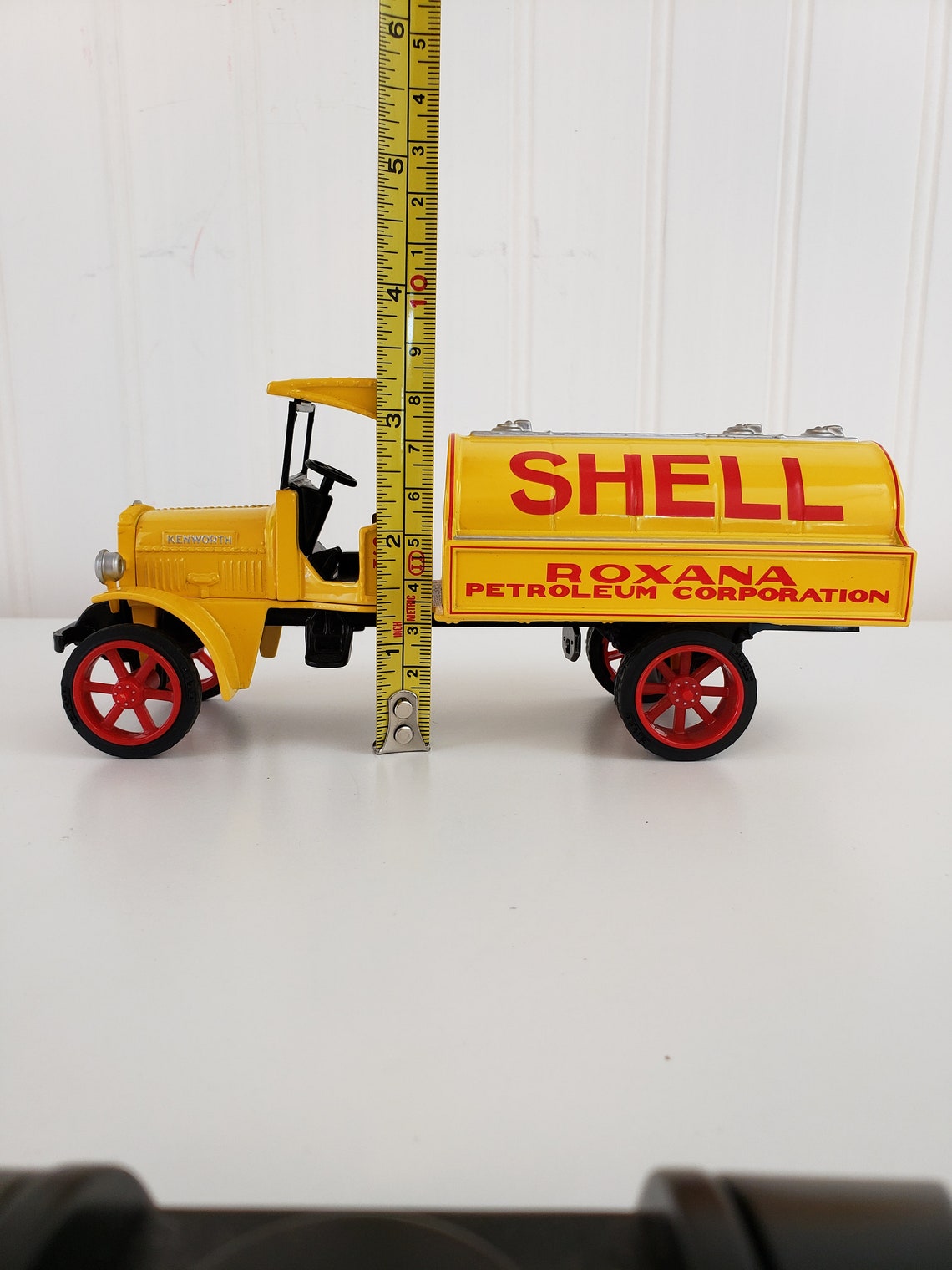 SHELL 1925 Kenworth Tanker, Die Cast Metal Replica, Shell Collectibles ...