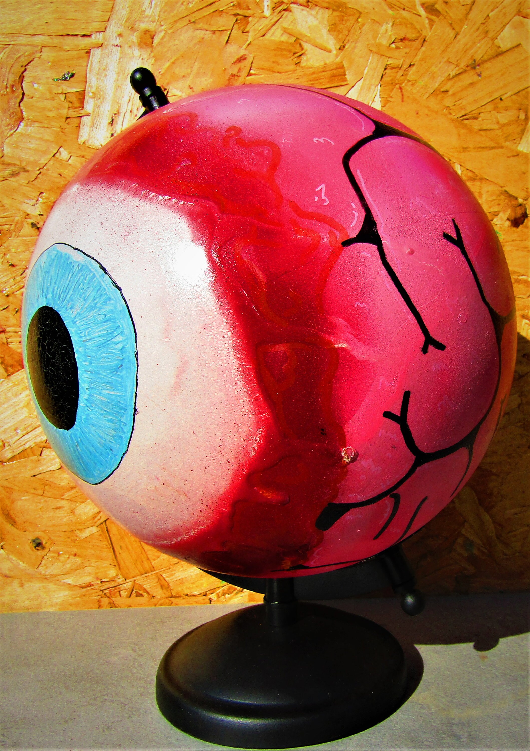 Hand painted custom eyeball guts and goo desk globe Sculpture Figurines ...