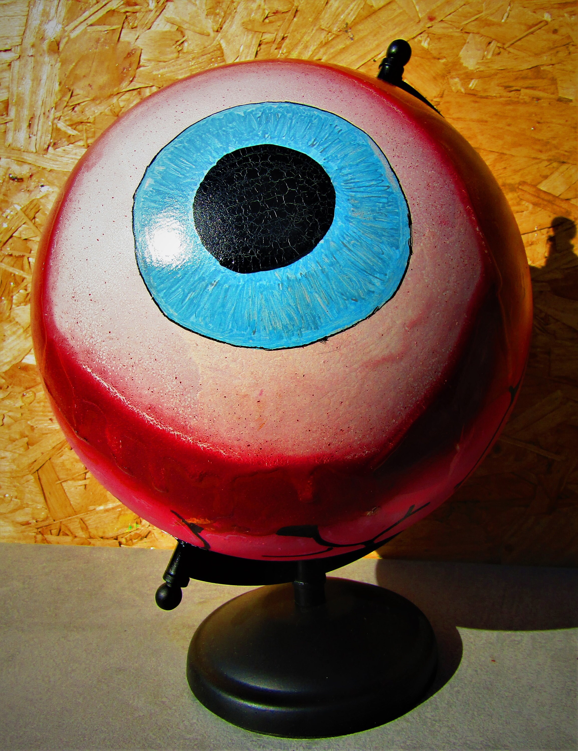 Hand painted custom eyeball guts and goo desk globe Sculpture Figurines ...