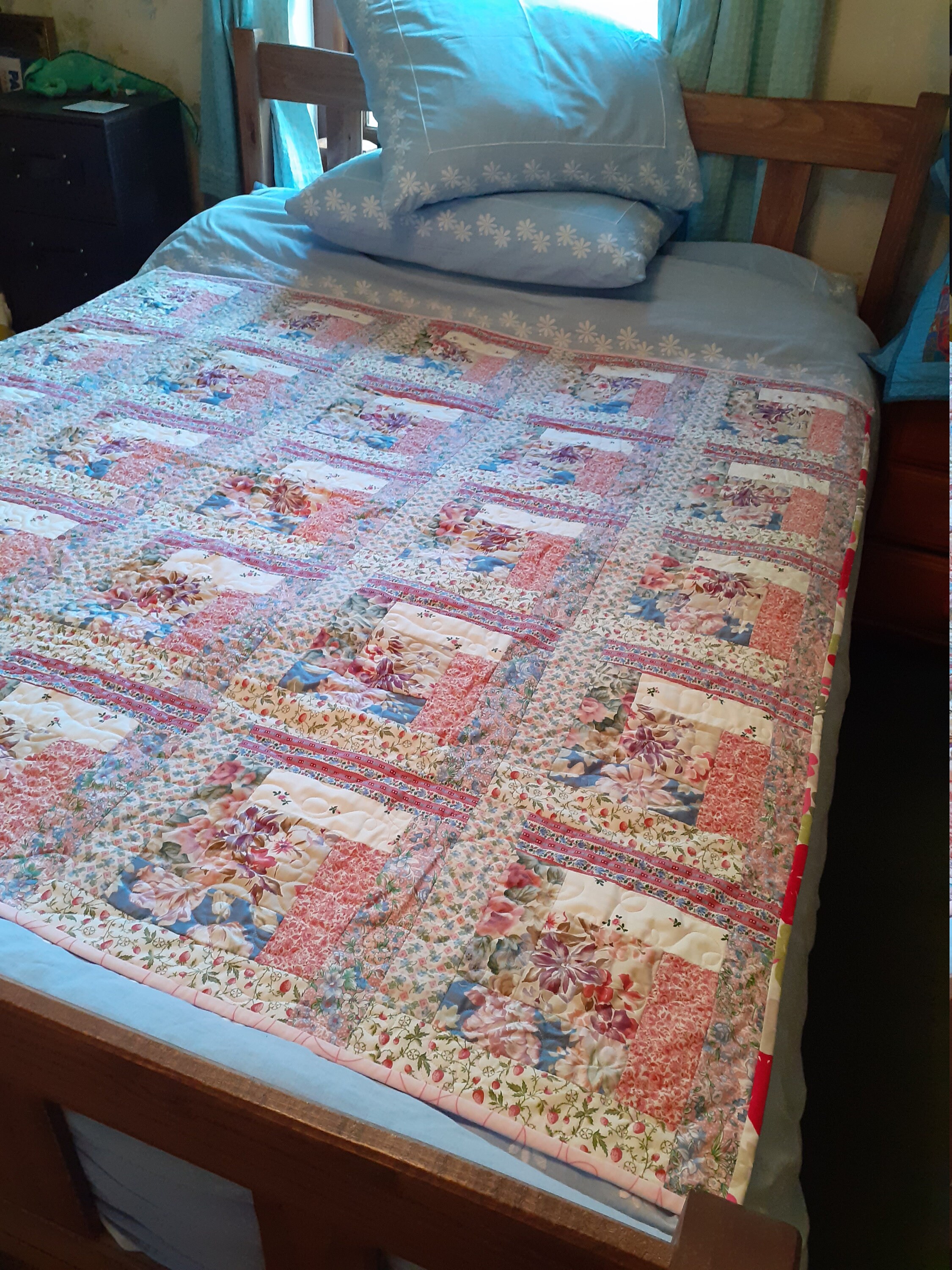 Pink Log Cabin Quilt - Etsy