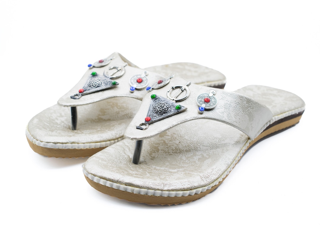 Handmade Leather Moroccan Sandals: Berber Rhinestone Flip Flops - Etsy
