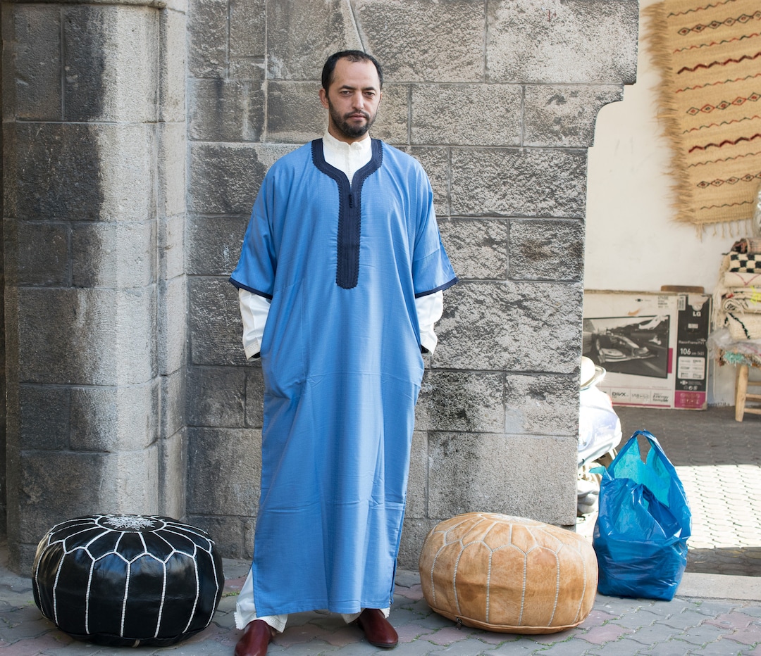 Linen Moroccan Kaftan for Men: Traditional Gandoura Dress - Etsy