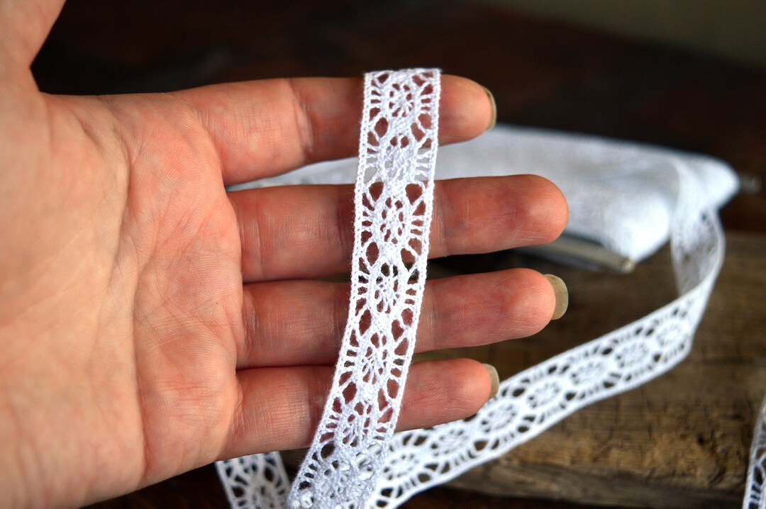 White Crochet Lace Trim by the Yard. Cottont Edging Tape. 1.6 Cm / 0,39 ...