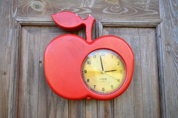 Vintage Apple Wall Clock Red Large Wall Clock - Etsy Canada