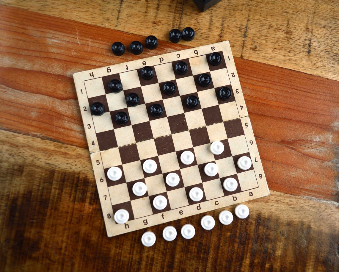 Mini Chess Set Vintage Magnetic Table Game Pocket Chess | Etsy