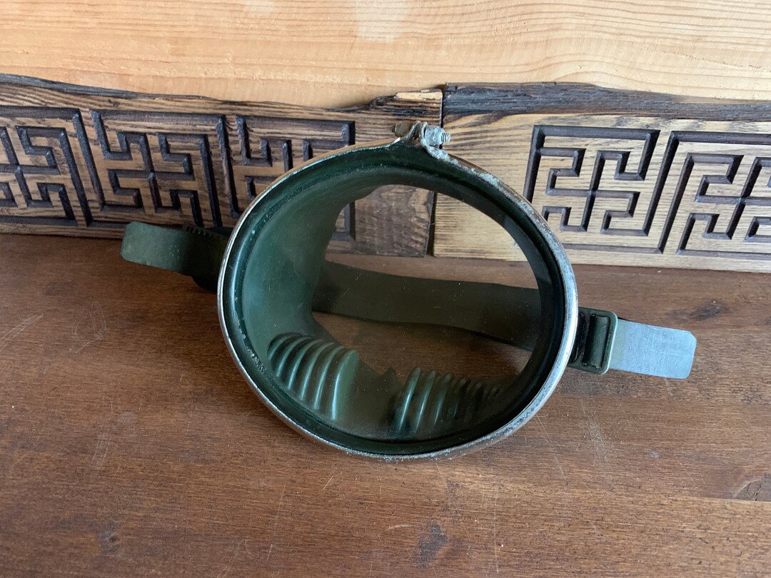 Vintage Scuba Diving Mask Dive Goggles From 1970 - Etsy