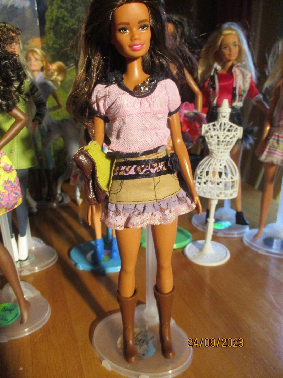 Barbie Mattel Hispanic Doll Lovely Hair Pink Top Short My Scene Doll ...